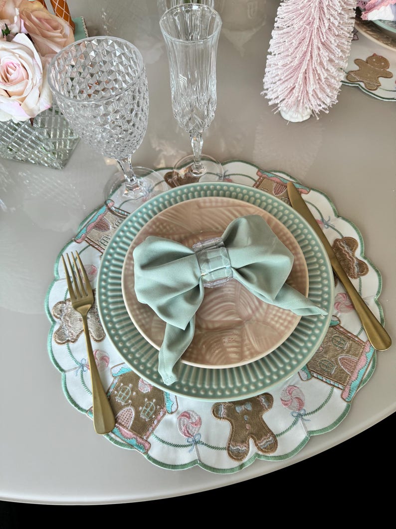 Christmas Placemat Gingerbread Pastel 15in Round - Etsy