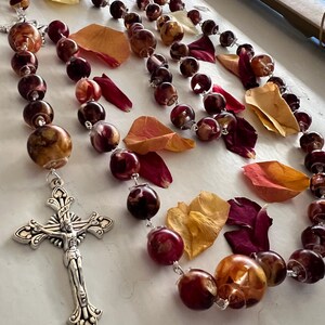 Handcrafted Resin Rosary With Preserved Flower Petals – A Prayerful ...
