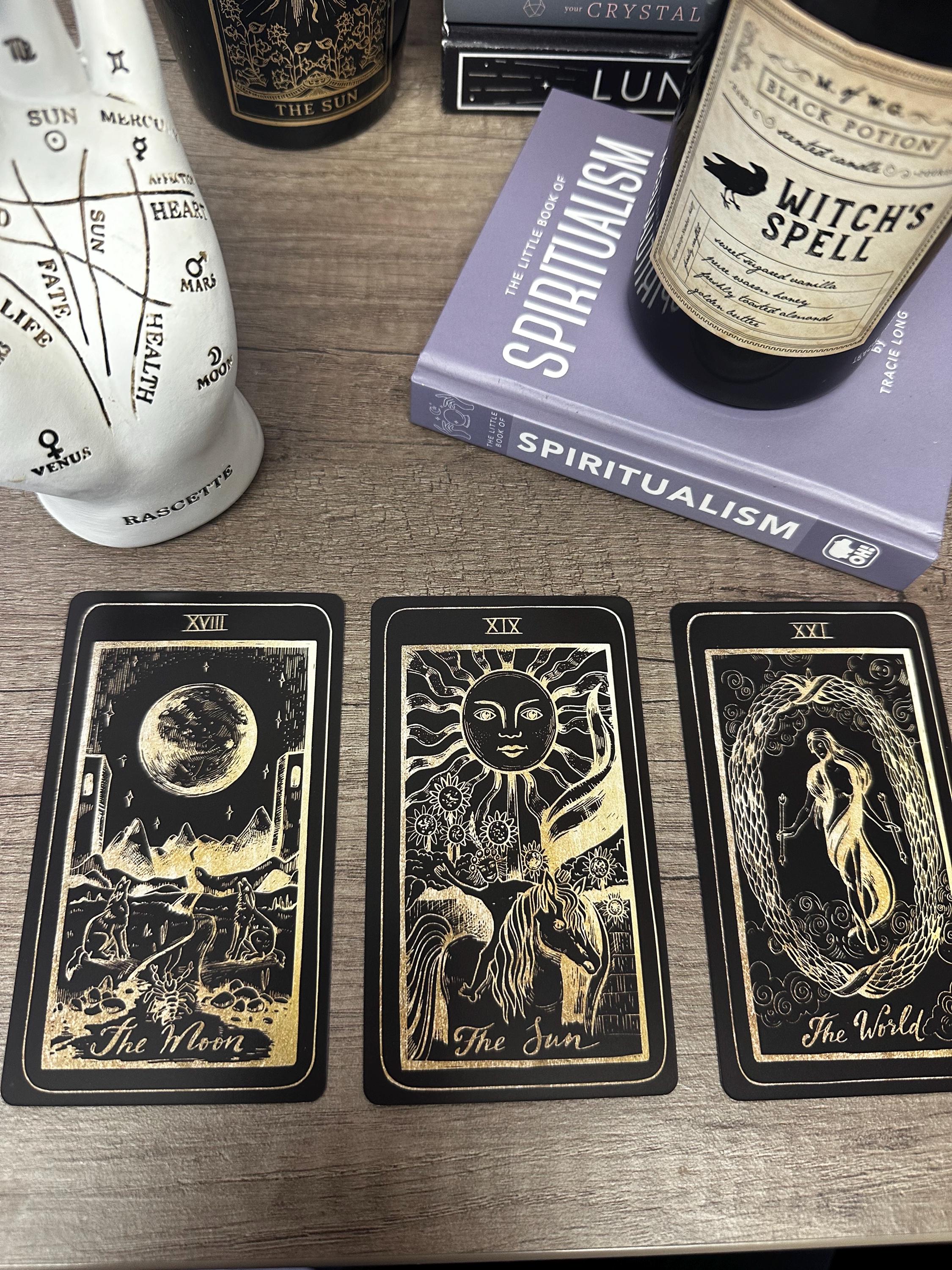 Luna Somnia Tarot Deck - Etsy UK