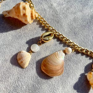 GOLDEN SHORES CHARM | Seashell Bag Charm | Summer Beach Aesthetic Purse ...