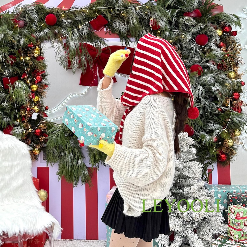 Triangle Scarf, Christmas - Etsy Canada