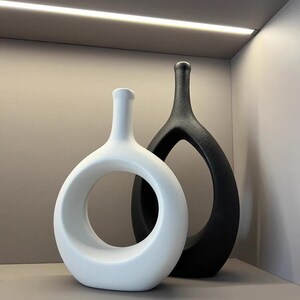 Modern Minimalist Ceramic Vase Abstract White Flower Vase Contemporary ...