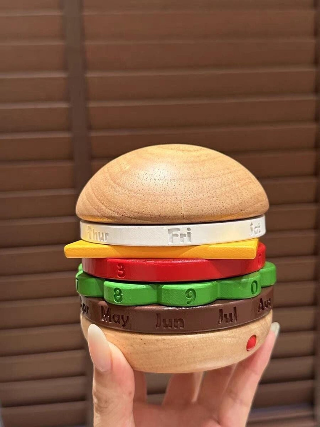 Wooden Hamburger Calendar Decoration Perpetual Calendar Rotating Desk ...