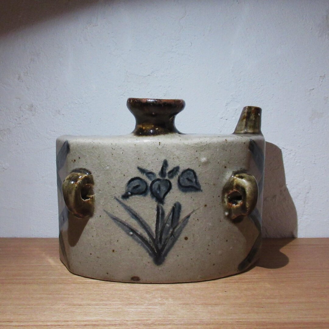 Tsuboya Ware, Dachibin Sake Bottle / Ikebana Vase. Japanese Okinawan ...