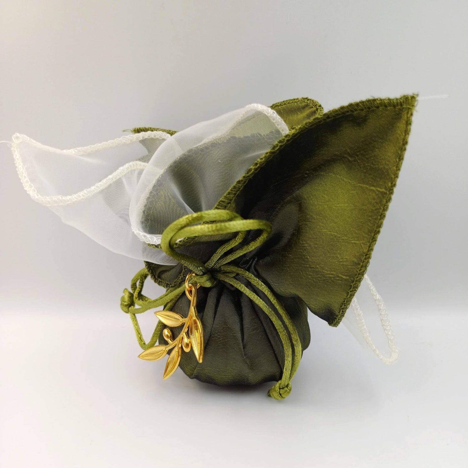 Personalized Wedding Favors in Bulk for Guests With Olive Branch ...