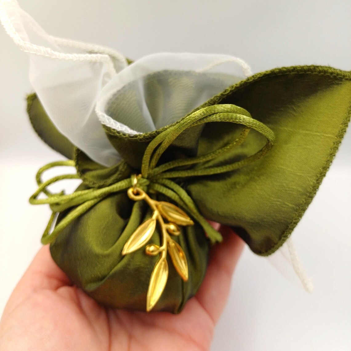 Personalized Wedding Favors in Bulk for Guests With Olive Branch ...
