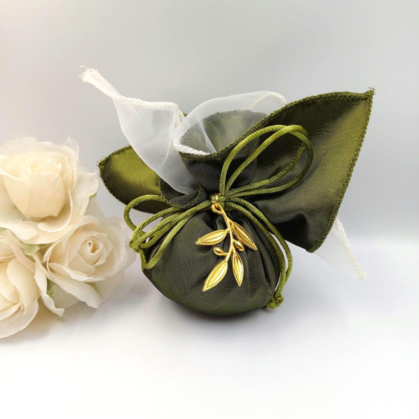 Personalized Wedding Favors in Bulk for Guests With Olive Branch ...