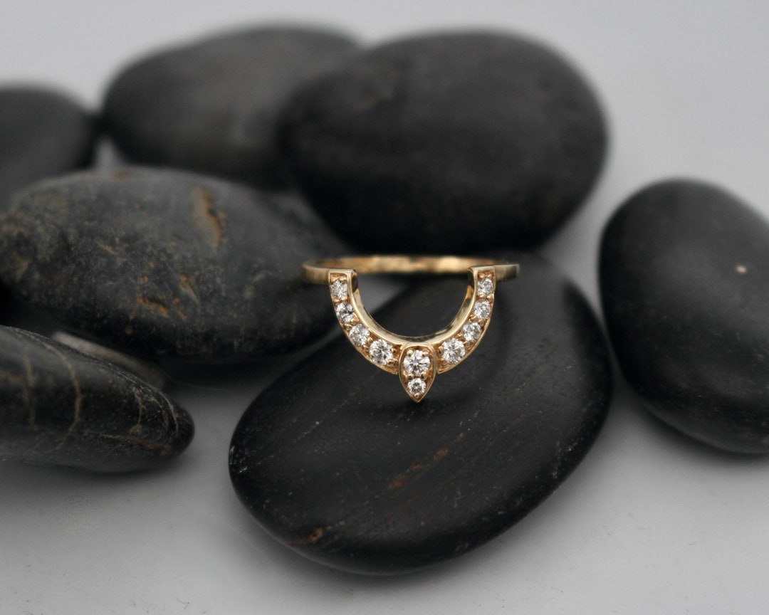 Gold Diamond Contoured Wedding Ring - Vintage Inspired, Solid 14 Karat ...