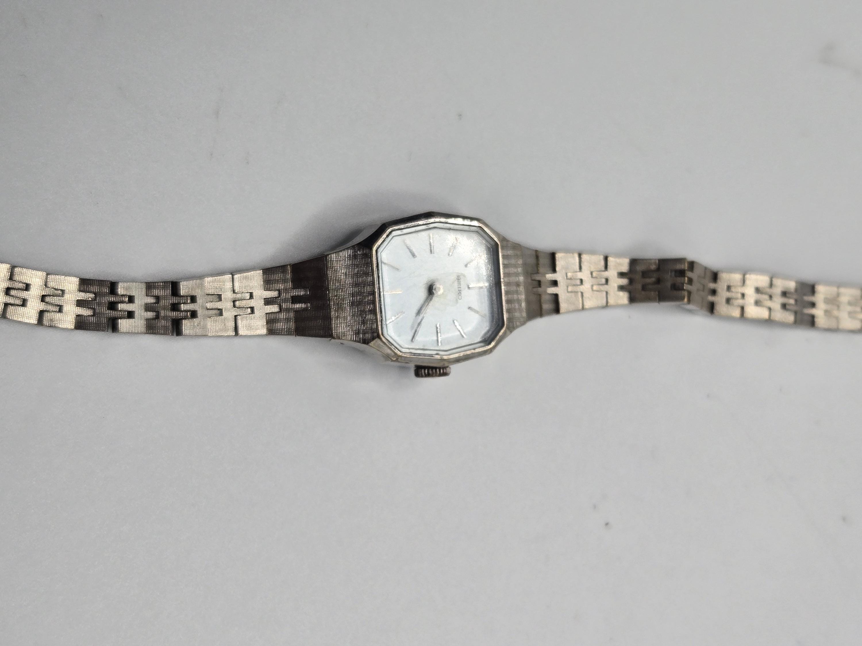 Vintage Seiko Ladies Watch - Etsy