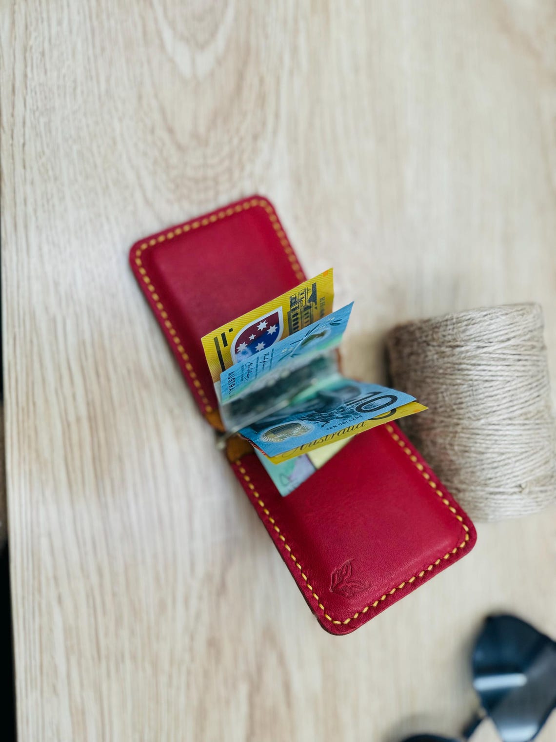 Bumble Bee-1 Money Clip Wallet | Premium Crocodile-embossed Cow Leather ...