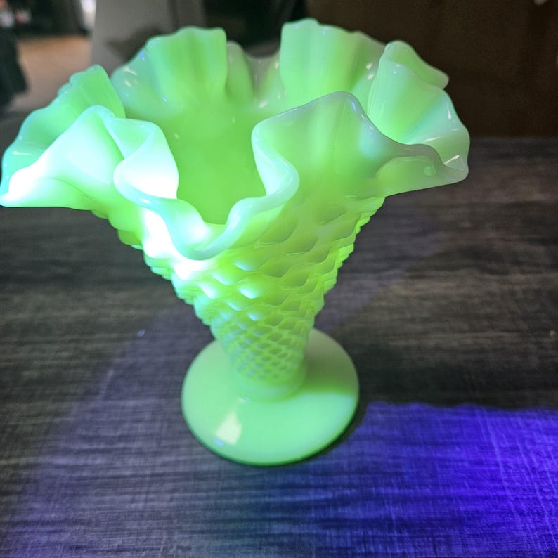 Vintage Fenton Uranium Milk Glass Vase - Etsy