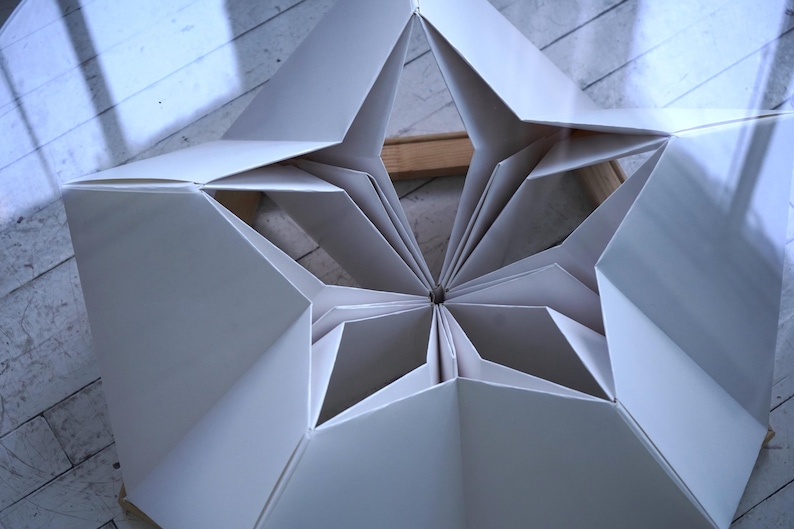 Origami Pentagonal Star Coffee Table (white, Round, 30" Diameter) - Etsy