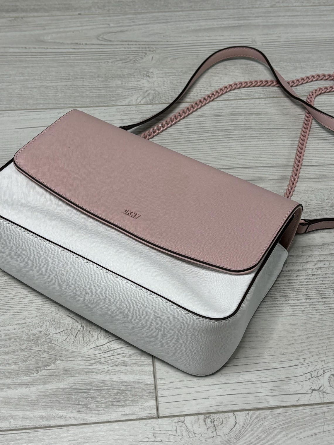 DKNY Vintage Bag | DKNY Pink White Bag | Crossbody Bag | DKNY Purse ...