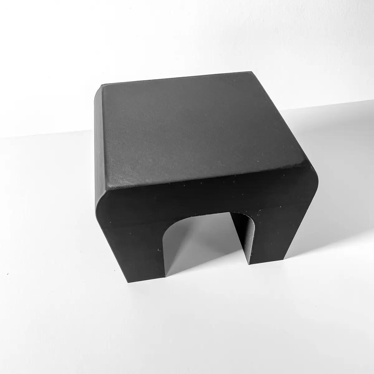 The lanio Modern 3D Printed Display Stand Minimalist Indoor Plant Stand ...