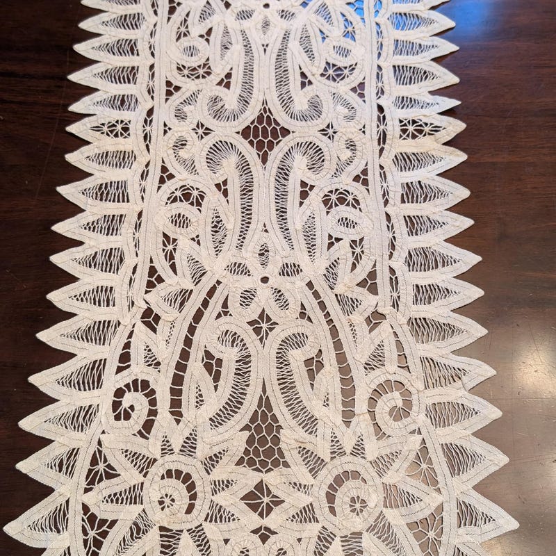 Lace Dust Ruffle - Etsy