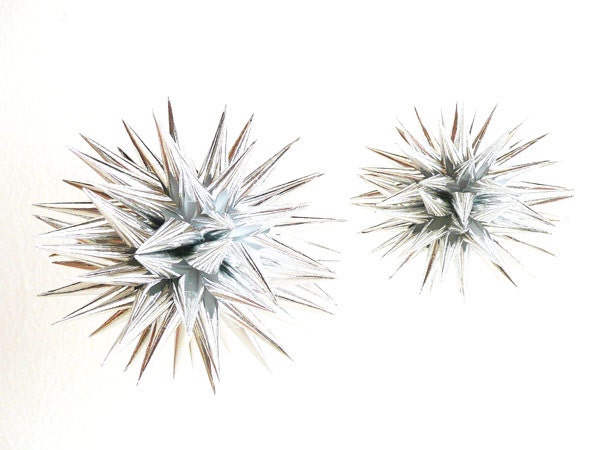 Silver Polish Star Modern Christmas Tree Ornament Paper Holiday ...