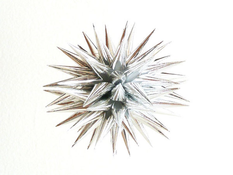 Modern Silver Christmas Star Ornament Holiday Home Decor Ball Spiky ...