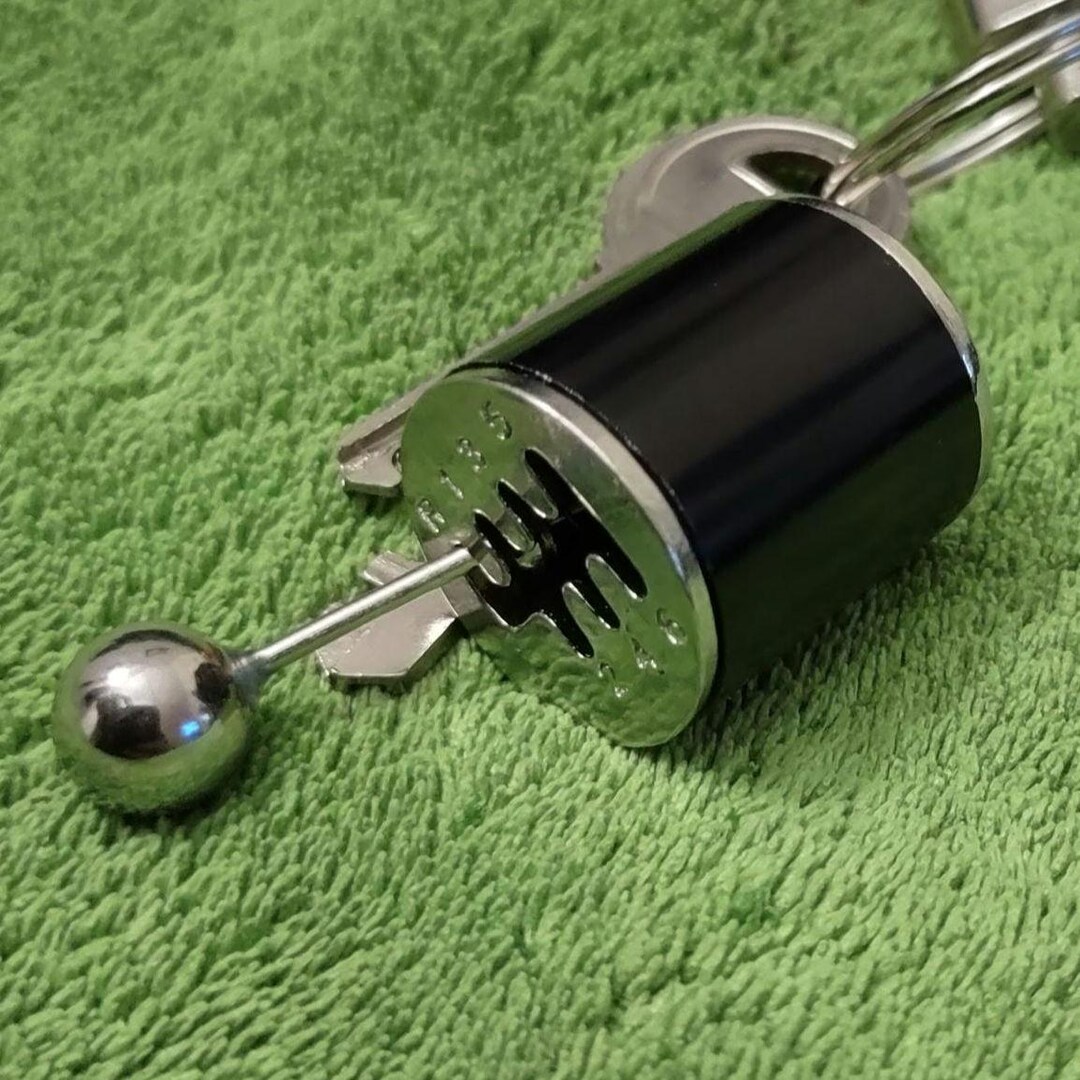 Car Lovers Shift Knob Fidget Toy Key Chain With Working Shifter Black ...