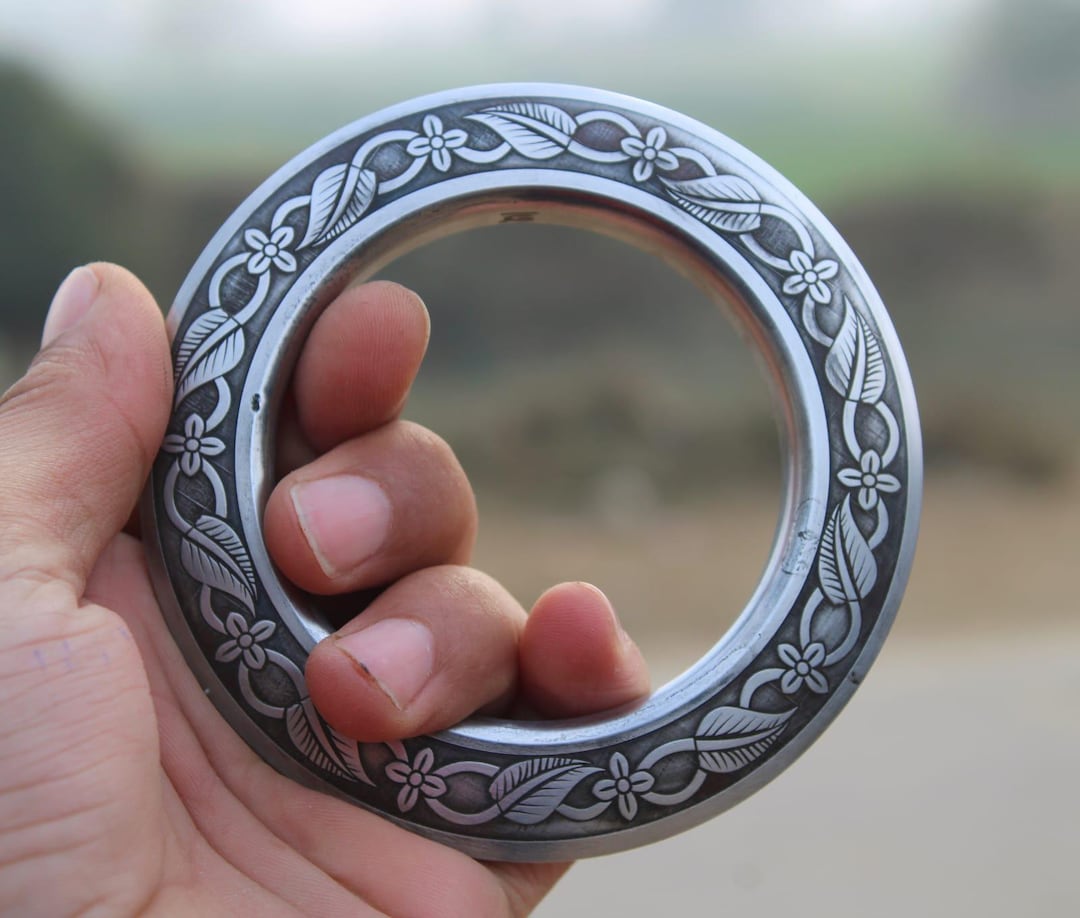 Engraved Sarbloh Kada | Handmade 300g Sikh Bangle With Flower Design ...