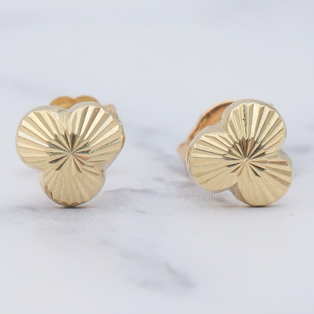 Tiny Vintage 14k Gold Machined Trefoil Stud Earrings - Etsy