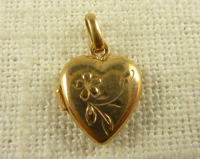 Antique 14K Gold B.A.B. Engraved Baby Locket - Etsy