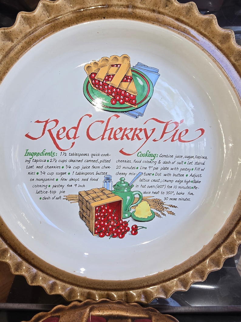 Beautiful Vintage Cherry Pie Plate! Made in Japan - Etsy