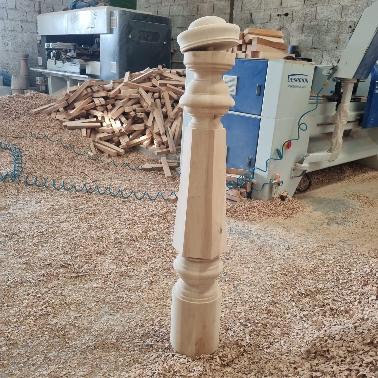 Hexagonal Body Newel Post, Newel Caps, Stairs, Custom Stairs Parts ...