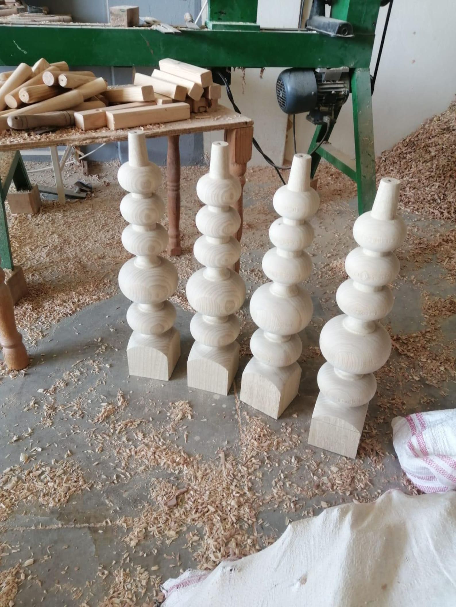 Turned Table Legs, Wooden Table Legs, Table Legs, Old Style Legs ...