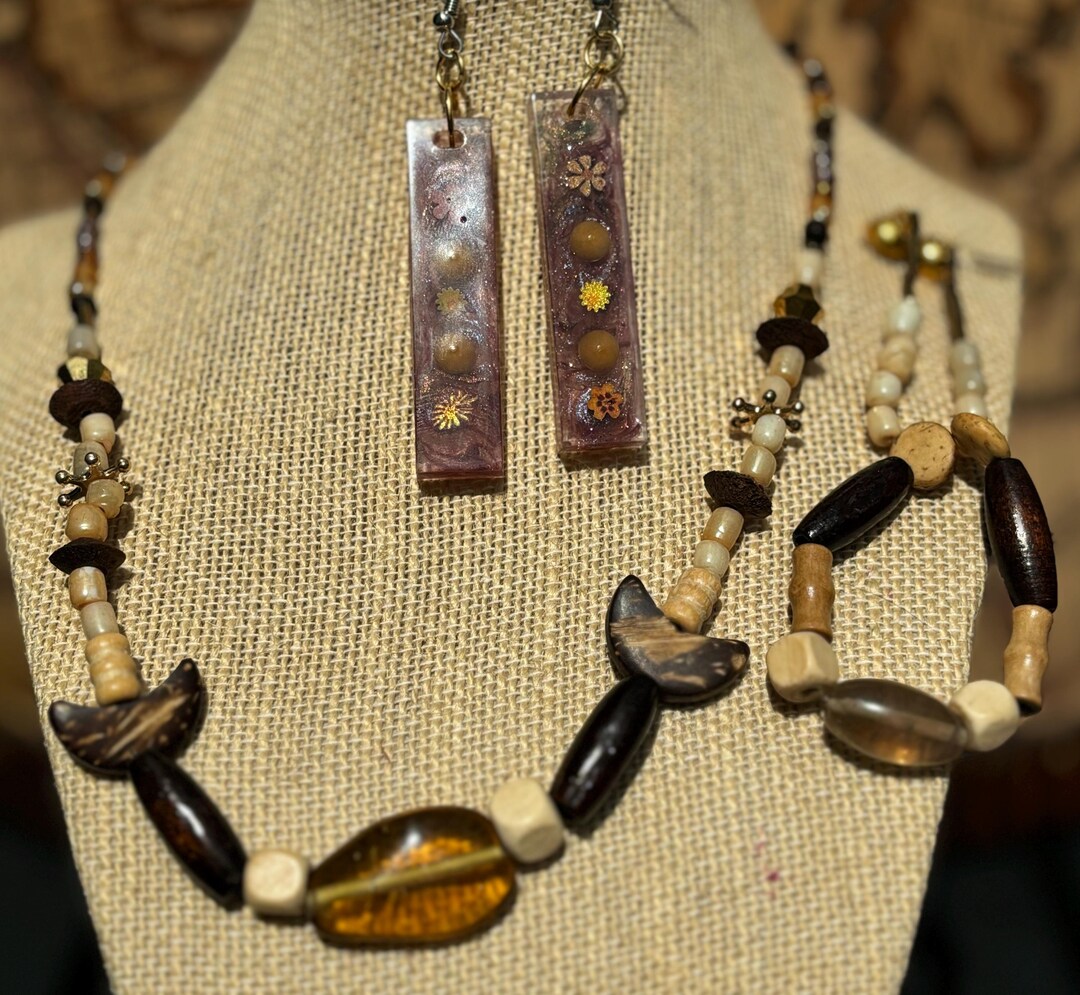 Zoey - Wood and Pearl Beaded Necklace With Gold Accents, Earthy Tones ...