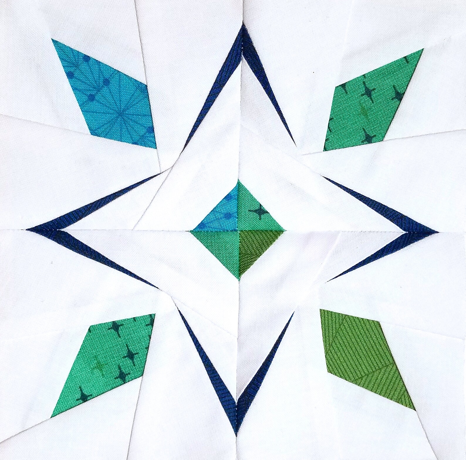 Starfruit 219 Paper Pieced Quilt Pattern PDF 3 Sizes | Etsy