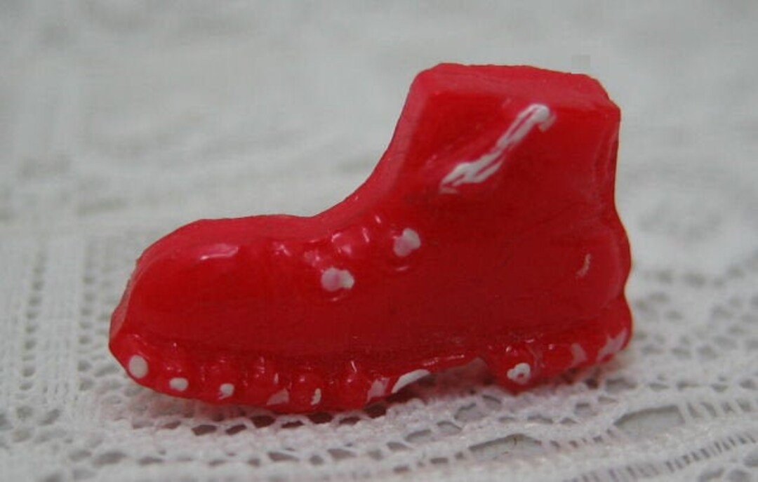 Red GLASS Boot Shoe Realistic Goofy Vintage Button, Size: 5/8" Across ...