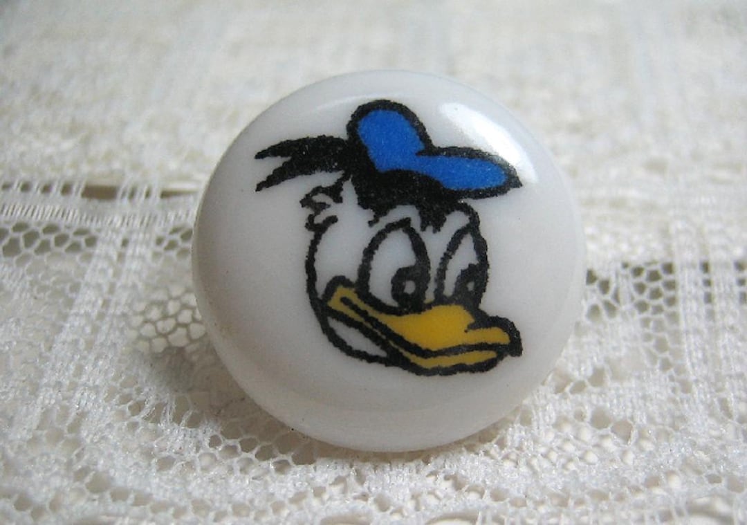 3/4" Vintage 1960's Donald Duck Plastic Clothing Button Qty 1 - Etsy