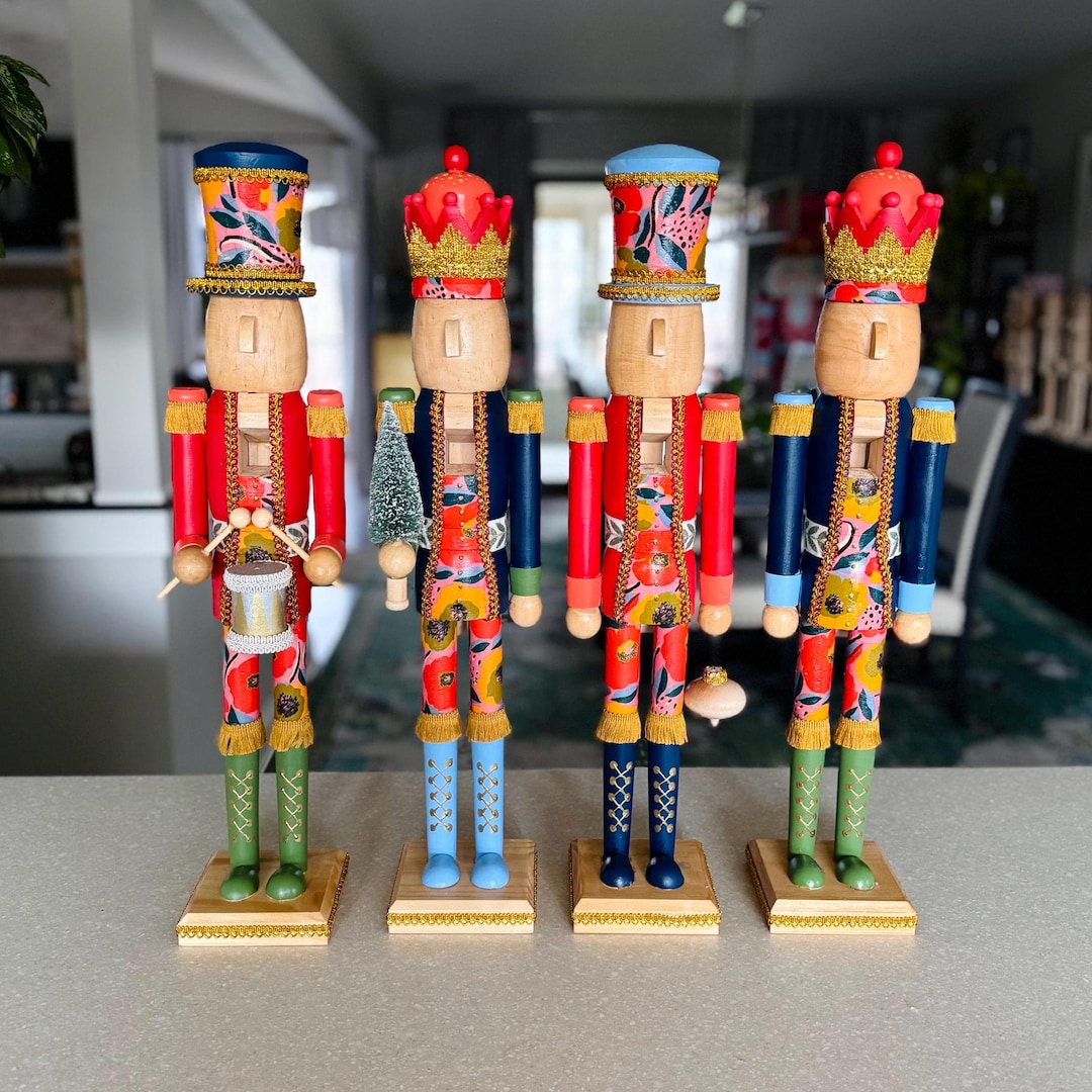 Hand-painted Nutcrackers Modern Poppy Collection - Etsy