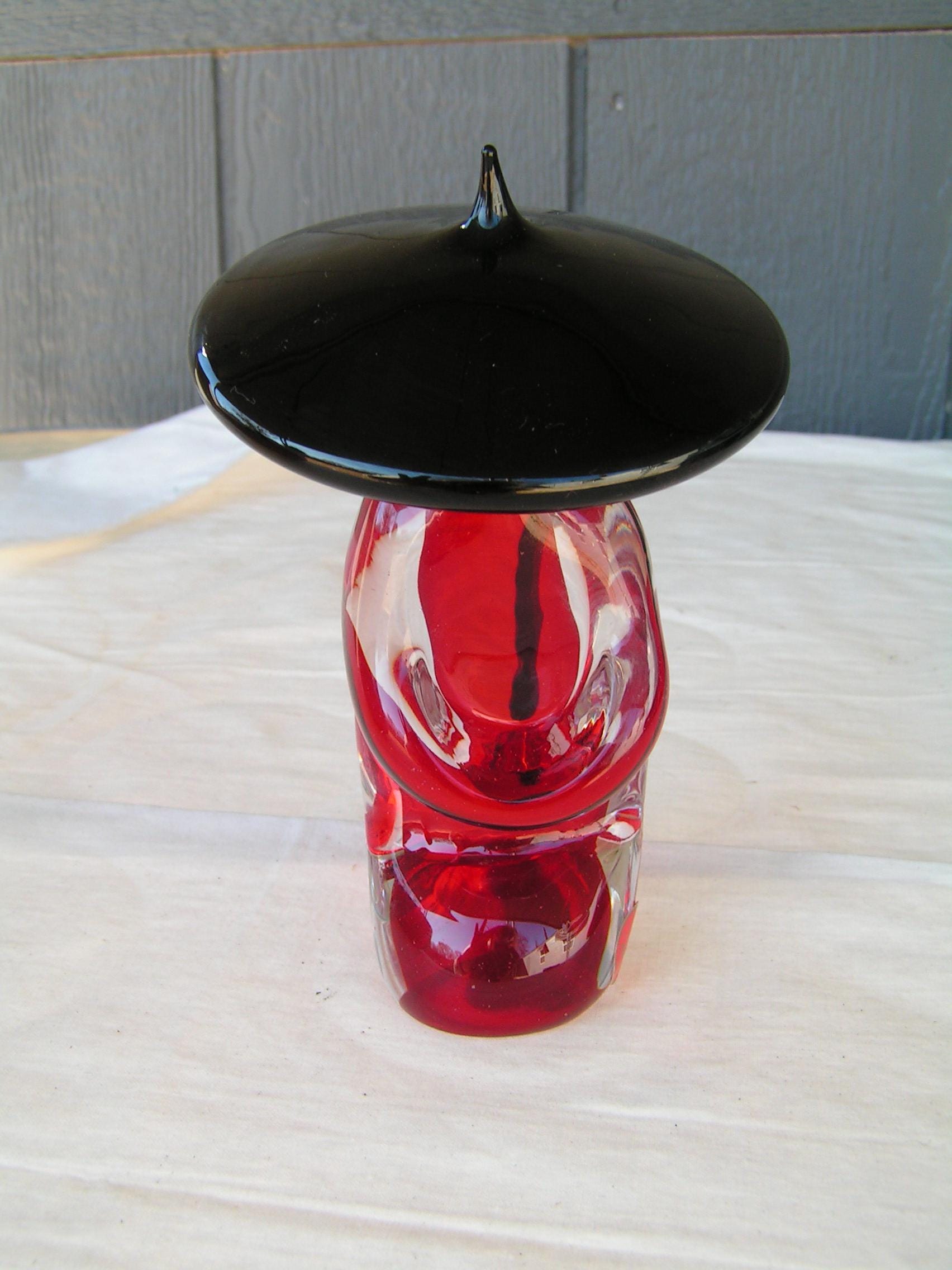 Vintage Murano Glass Kneeling Asian Figurine in Red With Original ...