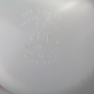 Vintage PYREX Fish Scales Arches 1971 Tab Handle Mixing Bowl ...