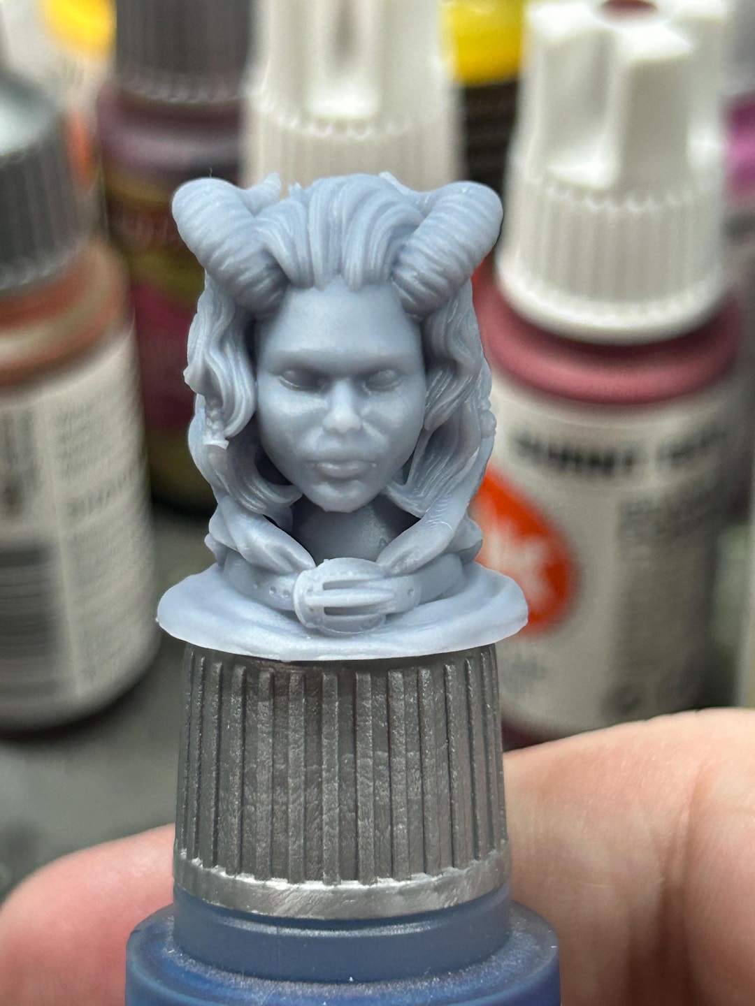 Tiefling Arcane Witch Paint Bottle Topper Unpainted Resin Mini Display ...