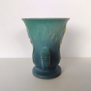 Roseville Pottery Vase 914-4 Made in the USA - Blue Iris 4 1/4" Tall ...