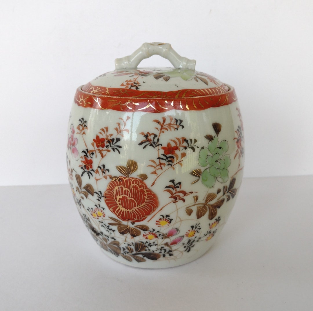 Lovely Tashiro Kutani Japanese Porcelain Ginger or Biscuit Jar - Etsy