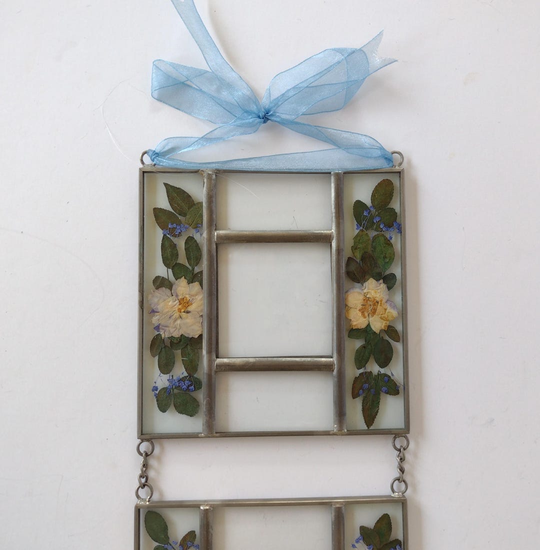 Two Pressed Flowers Clear Glass Hanging Picture Photo Frame Set - Etsy