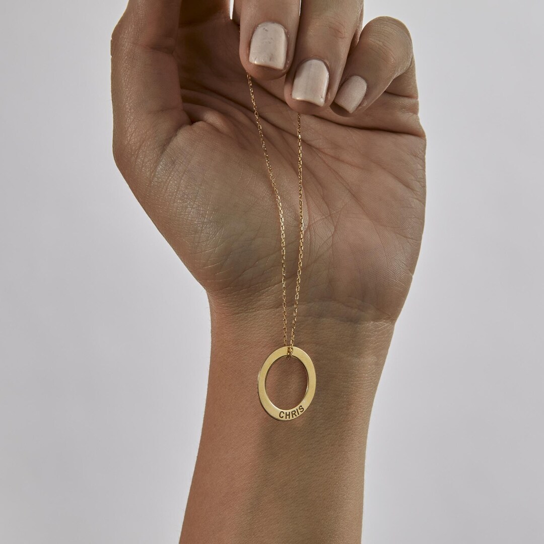 Circle Name Necklace Engraved Pendant Minimalist Jewelry With Delicate ...