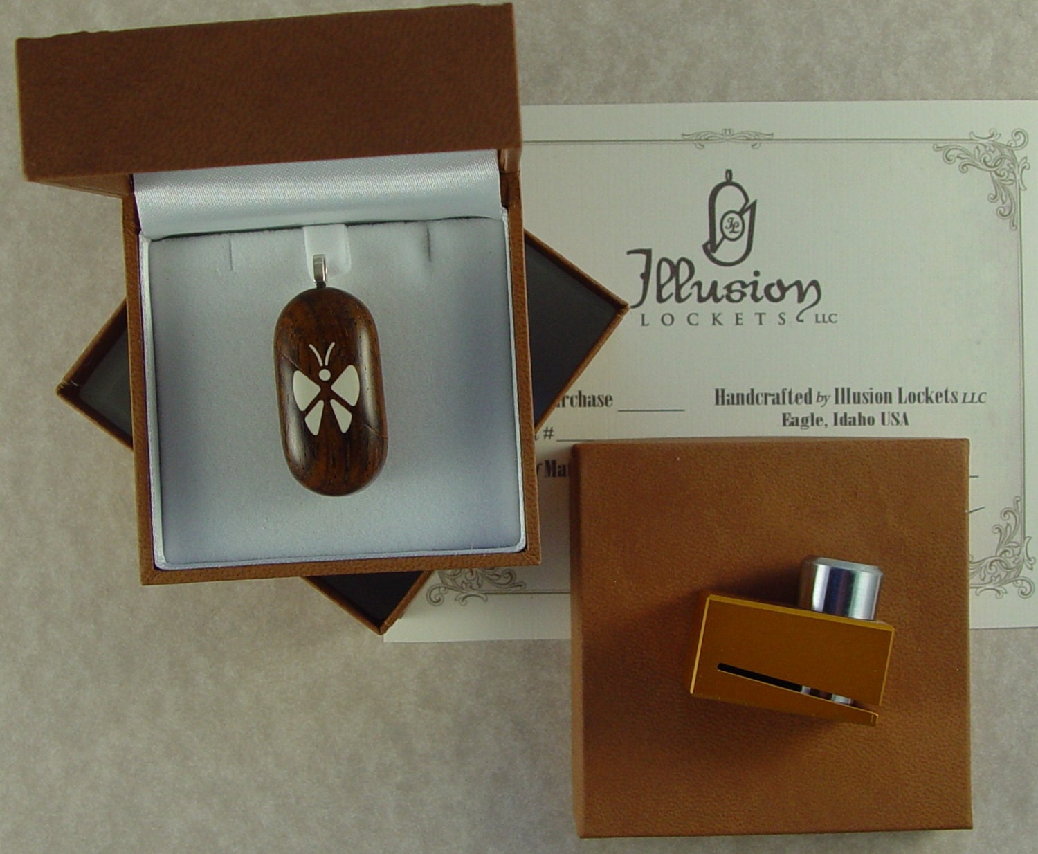 Illusionist Locket 4104 Thin Magic Piano That Transforms Into A Music ...