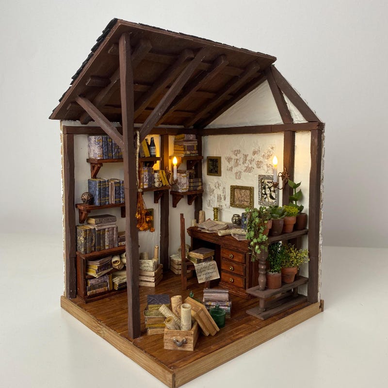 Handmade Diorama - Etsy