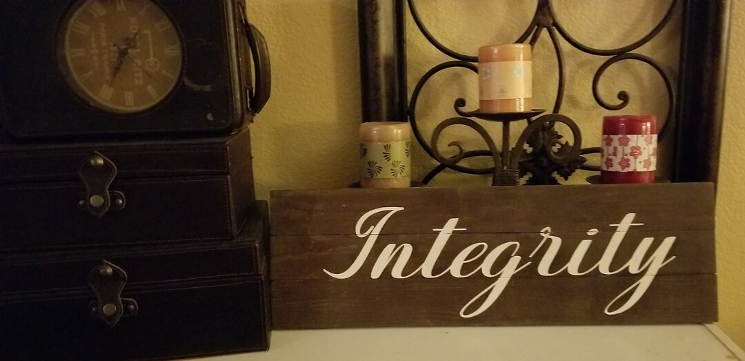 Handmade Pallet Wood Wall Sign Script (integrity in Brown/sheepskin) - Etsy