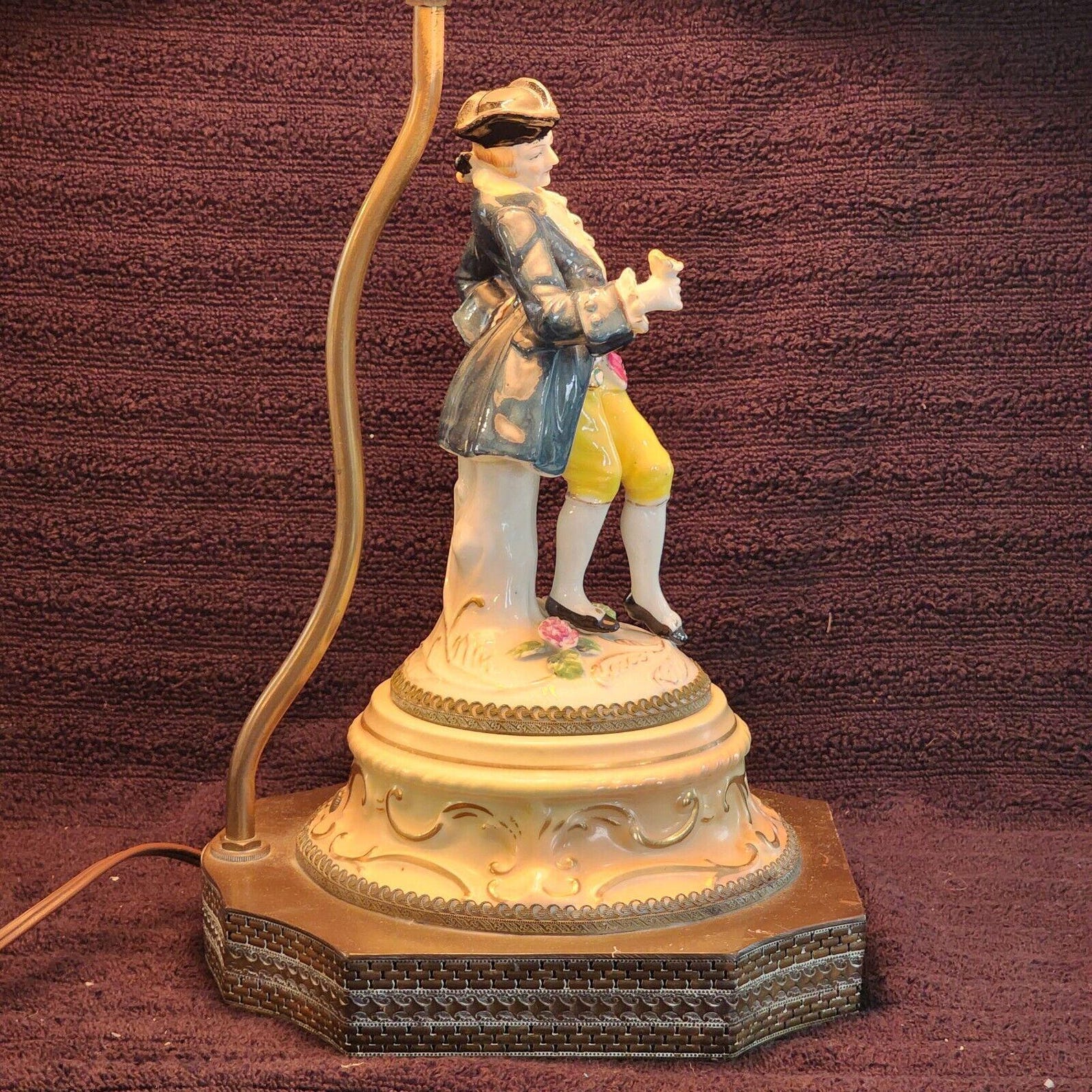 Vintage Porcelain Italian Capodimonte Lamp With Original Shade 24 ...