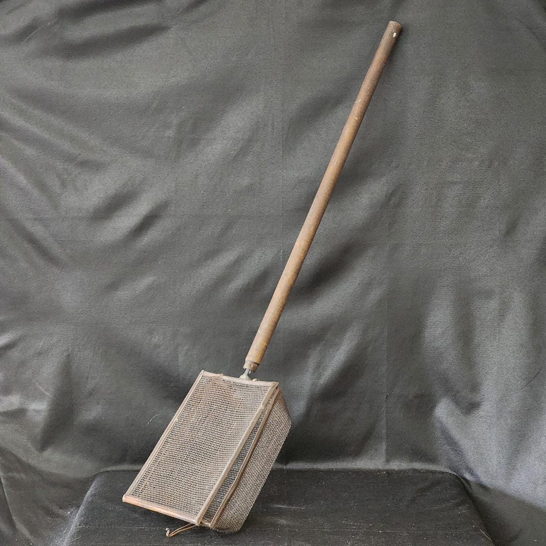 Antique Primitive Wire Popcorn Popper Wooden Handle 34" X 7" Americana ...