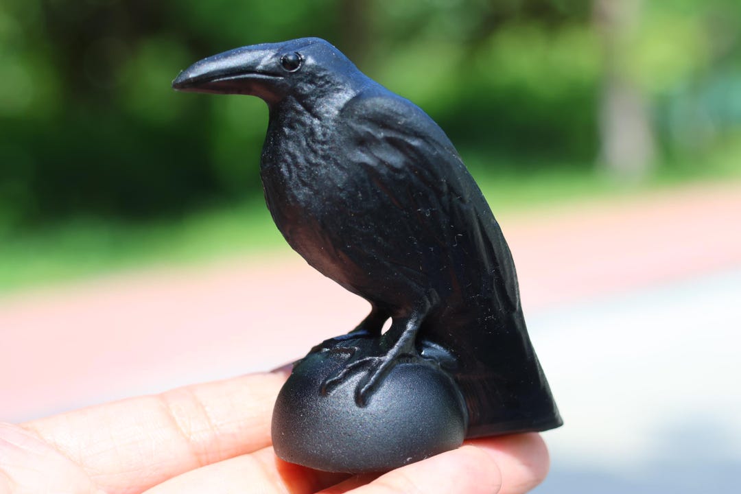 Carved Raven by Hand, Obsidian Crow, Raven Carving - Etsy