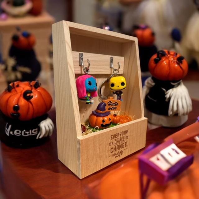 Halloween Key Holder, Halloween Decor, Handcrafted Key Holder Halloween ...