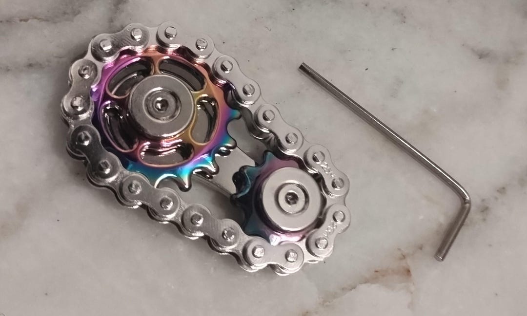 Metal Fidget Spinner Bicycle Chain Rainbow Relaxing Stress Reduction ...