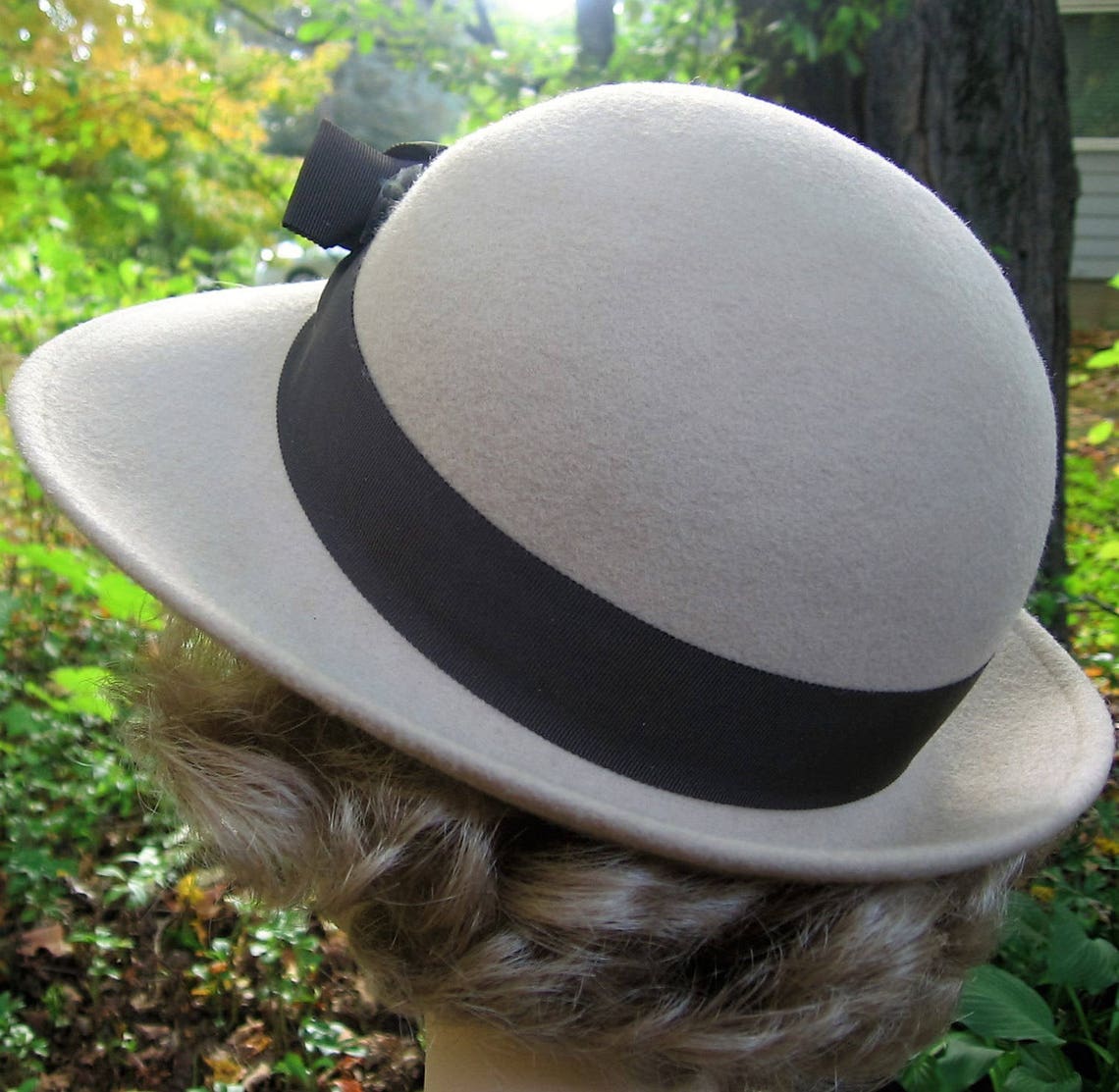 Bonwit Teller Hat Woman's Vintage Fawn Wool Felt Fedora Brown Grosgrain ...