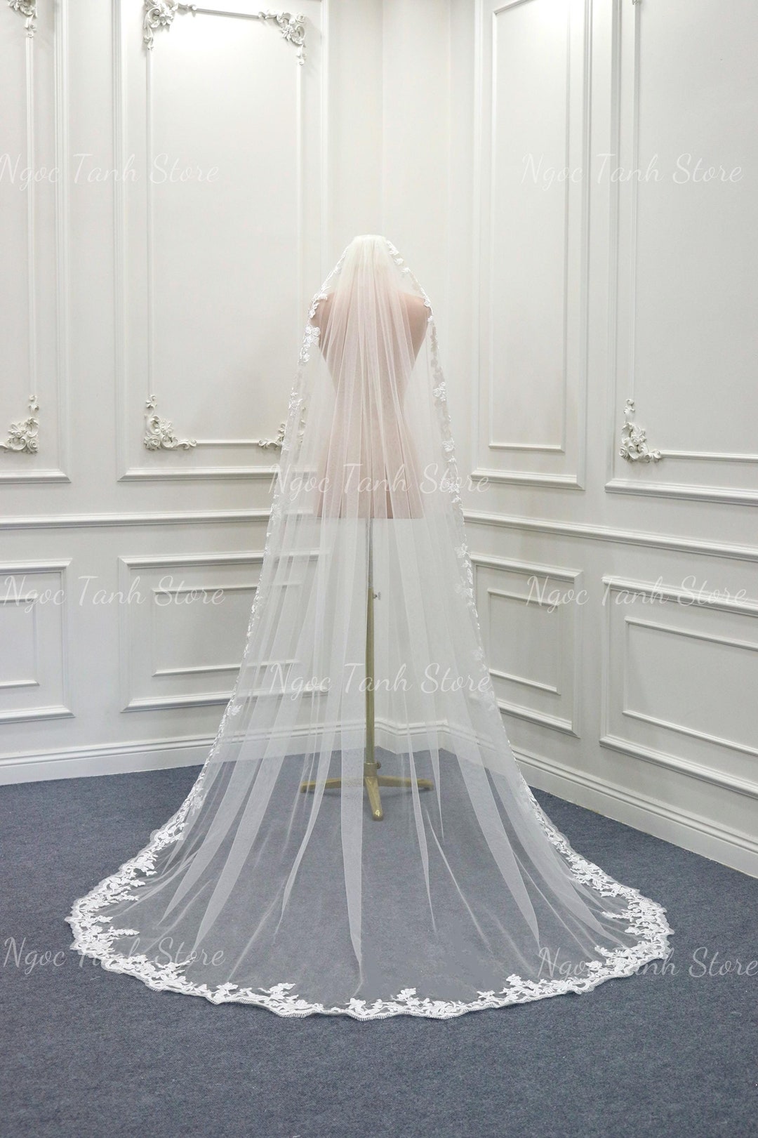 Custom One Layer Veils. Vintage Lace Veils. Handmade Veils. Cathedral ...